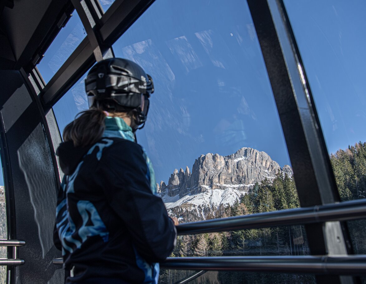 The Cabrio cable car in Tires in the Carezza hiking and ski area