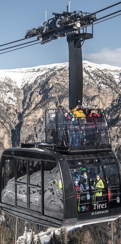 La cabinovia cabrio dell’area escursionistica e sciistica Carezza